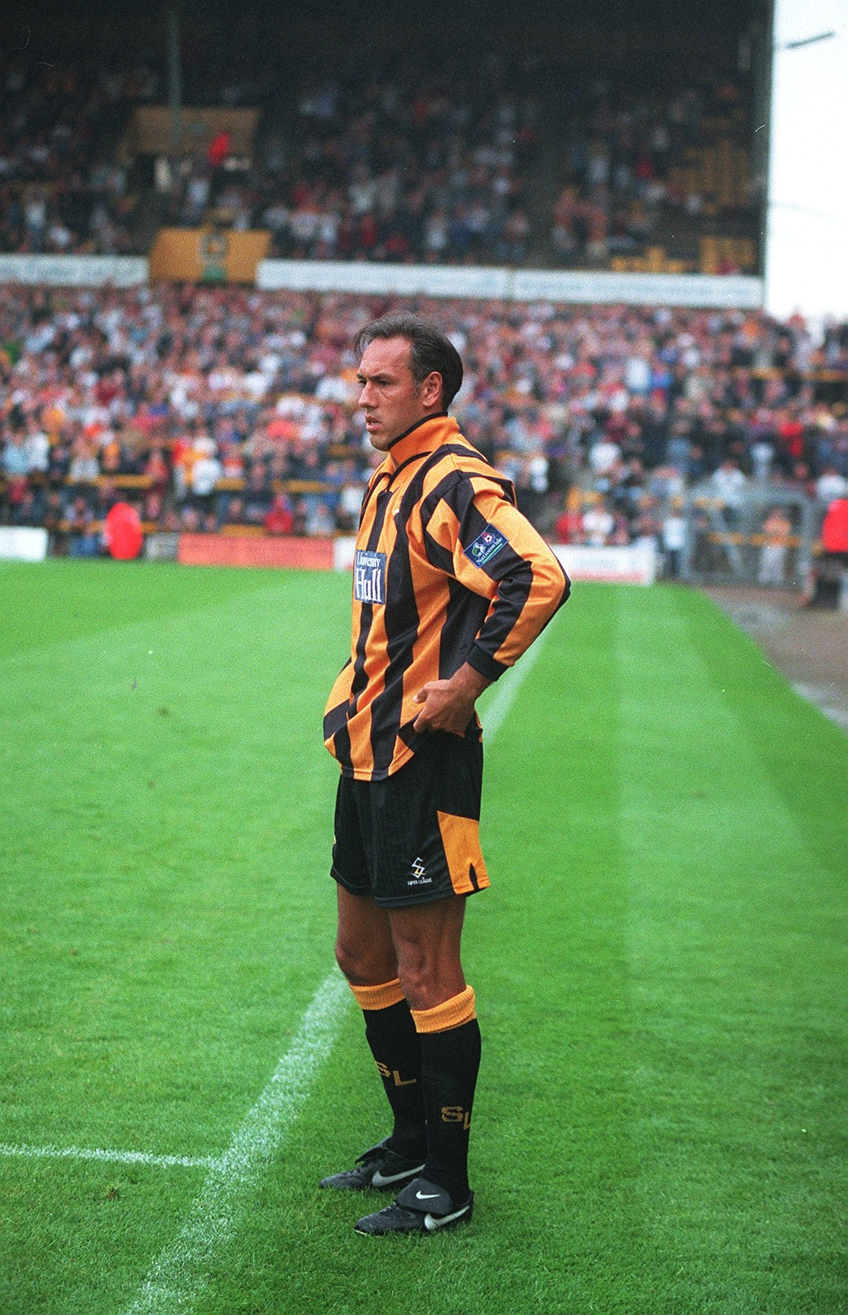 1334806230 – HULL CITY KITS
