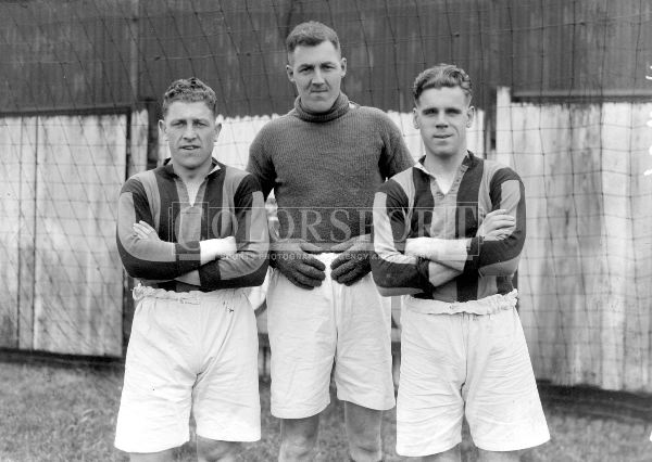 Woodhead, Gibson, Rodgers (Hull City) – HULL CITY KITS