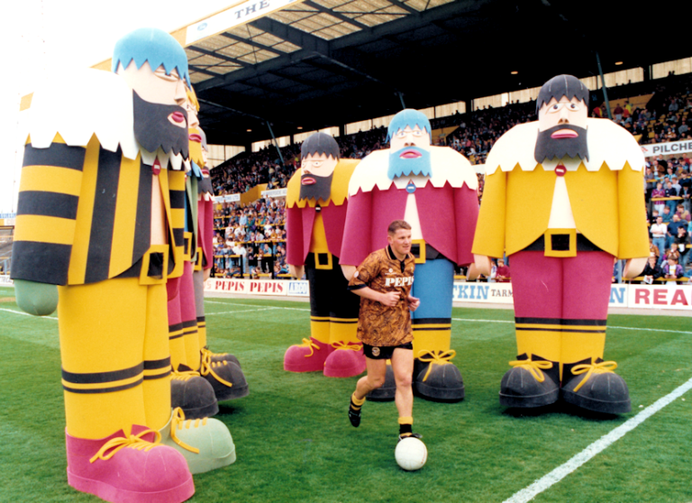 Remembering the Giants of Boothferry Park – HULL CITY KITS
